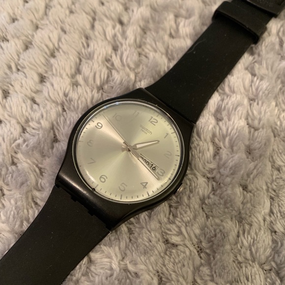 Swatch | Accessories | Large Unisex Swatch Only Worn A Few Times | Poshmark